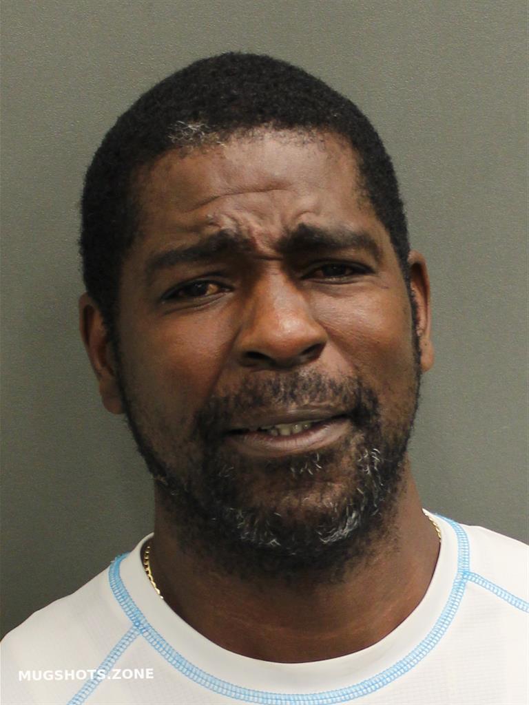 ROBERSON ROBERT LOUIS JR 01/10/2022 - Orange County Mugshots Zone