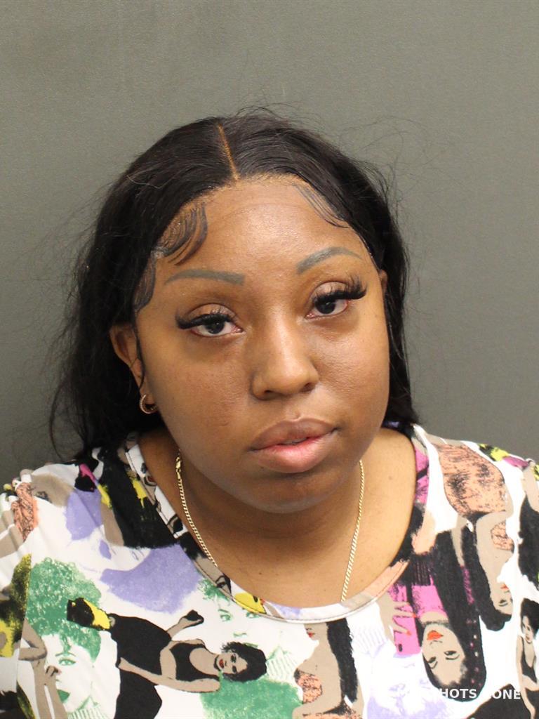 HILLMAN LAMESHA CORSHAY 04/11/2022 - Orange County Mugshots Zone