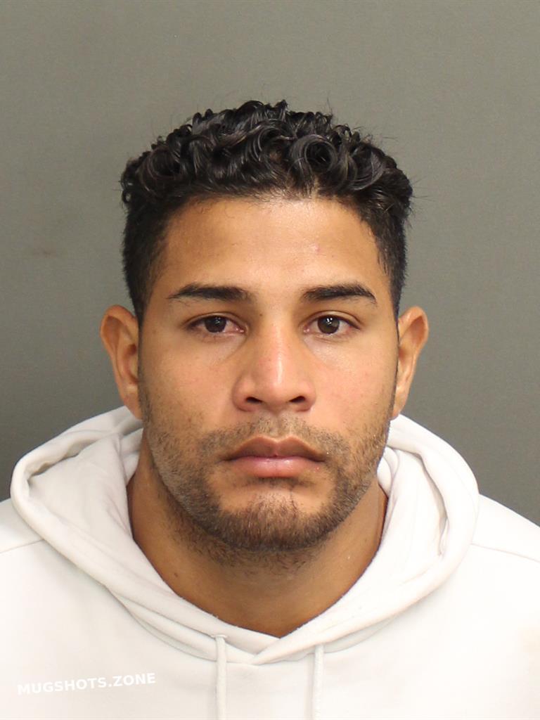 MOYA JONATHAN 11/09/2022 - Orange County Mugshots Zone