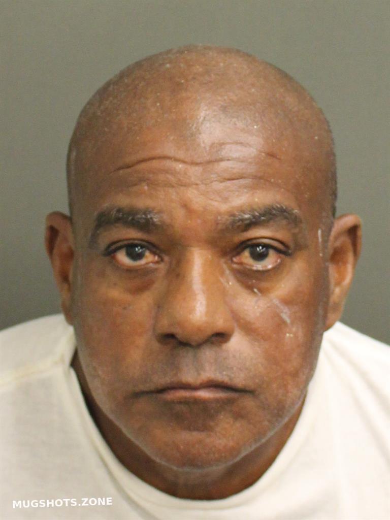 HERNANDEZ CARLOS ENRIQUE 10/10/2023 - Orange County Mugshots Zone