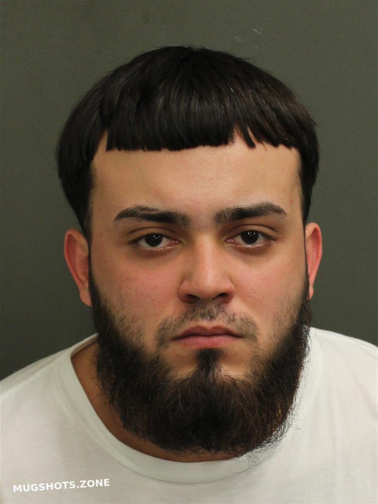 CRESPOAROCHO ROBERT NEIEL 01/25/2024 - Orange County Mugshots Zone