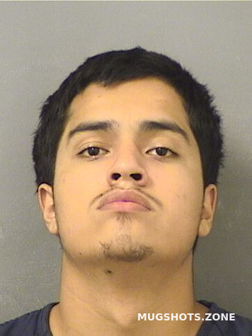 CHAVEZ RAMIRO JR 04/22/2022 - Palm Beach County Mugshots Zone
