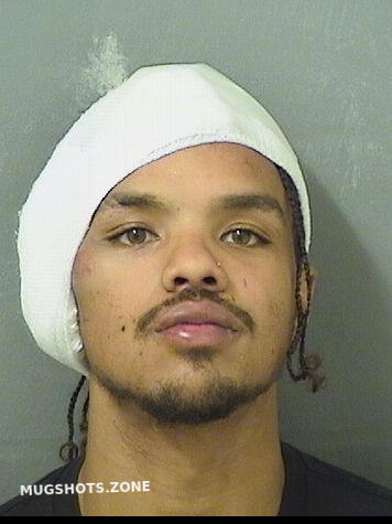 PINALES DARVIN 08/24/2022 - Palm Beach County Mugshots Zone