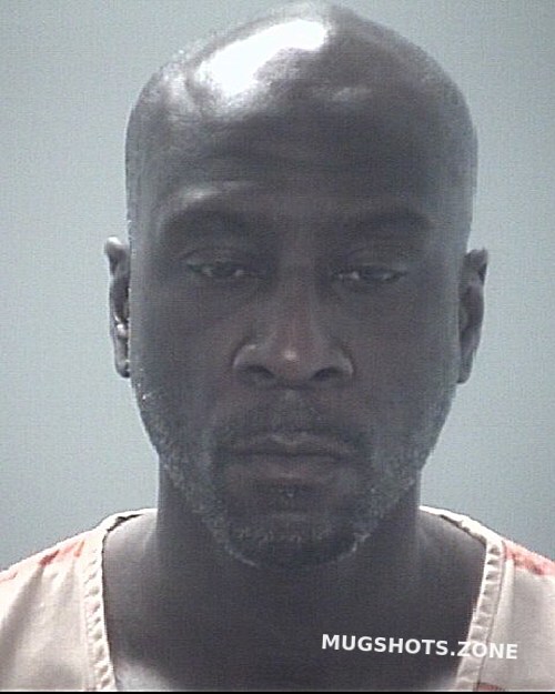 RANDALL NICHOLAS OMAR 05/11/2021 - Pasco County Mugshots Zone