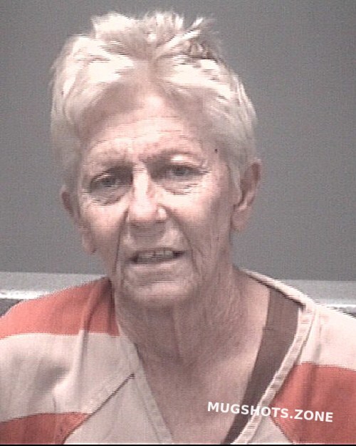 LAWLEY MAUREEN KAY 05/13/2021 - Pasco County Mugshots Zone
