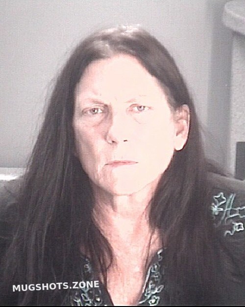 FETTY JULIA ELIZABETH 01/12/2022 - Pasco County Mugshots Zone