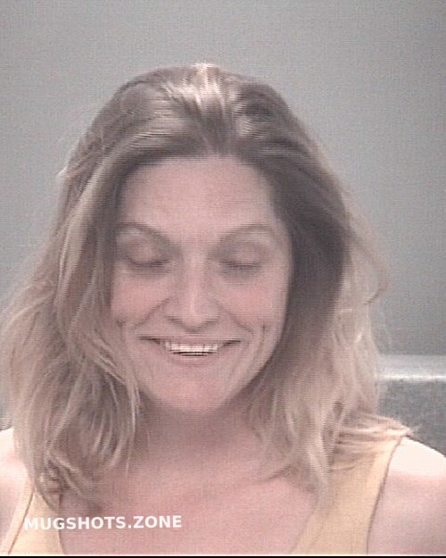 PAVAO AMY MARIE 02/20/2022 - Pasco County Mugshots Zone