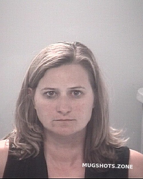 BENWAY ANGELA ELIZABETH 04/14/2022 - Pasco County Mugshots Zone