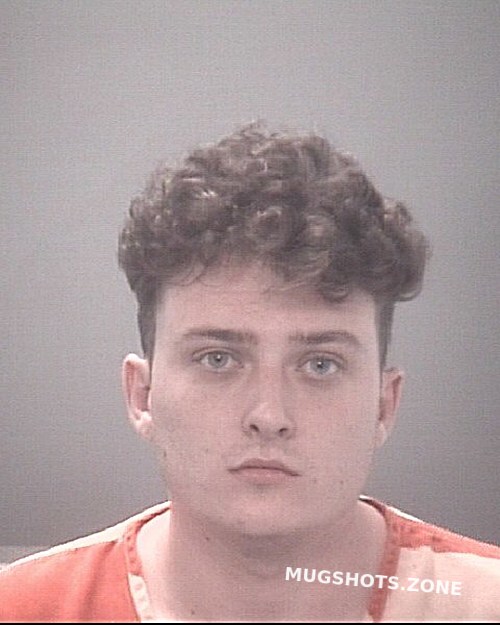 TOWLE CHRISTOPHER DAVID 06/07/2022 - Pasco County Mugshots Zone