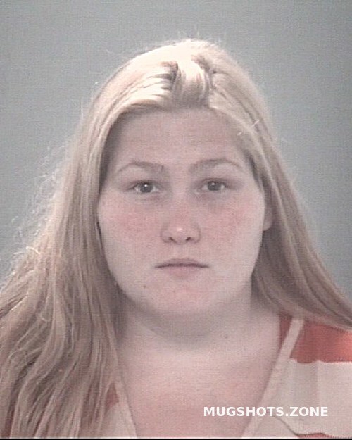MANCINI RAIN TYREE SIERRA DA 07/08/2022 - Pasco County Mugshots Zone