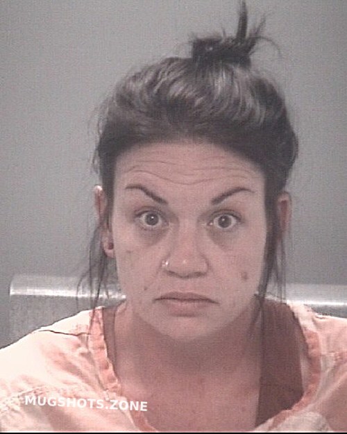 CHASTAIN AMANDA PAIGE 07/26/2022 - Pasco County Mugshots Zone