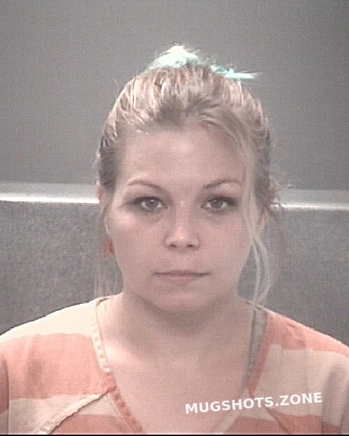 COMBS TABATHA JUDITH 08/02/2022 - Pasco County Mugshots Zone