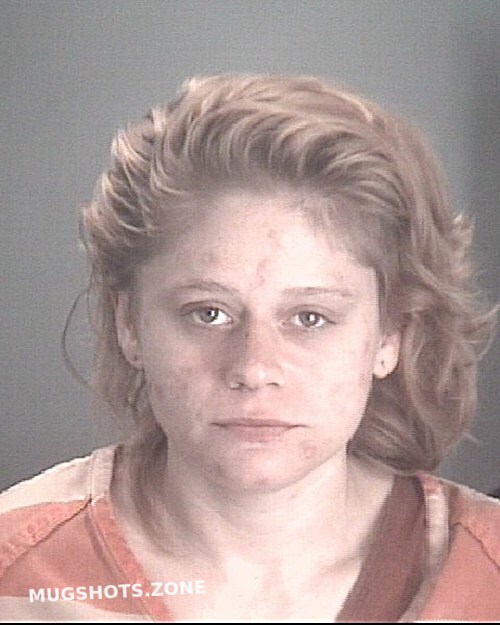 MCCLARY BROOKE VICTORIA 12/04/2022 - Pasco County Mugshots Zone