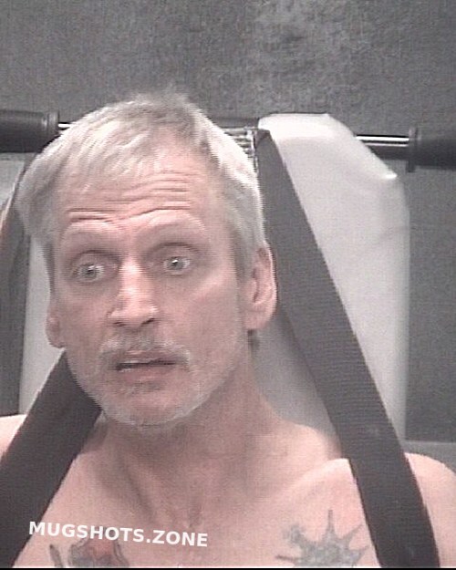 BROWN ERIC NELSON 02/13/2023 - Pasco County Mugshots Zone