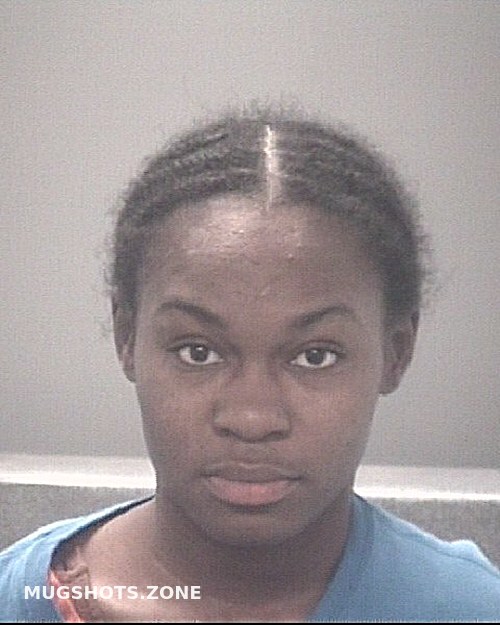 GILBERT LACORIA ANTWANETTA 10/30/2024 - Pasco County Mugshots Zone