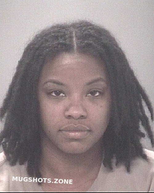 STRONG NOLICIA SIERRA 01/15/2025 - Pasco County Mugshots Zone