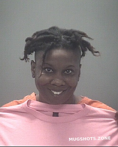 MOLINA MONIQUE RAUQUEL 05/17/2025 - Pasco County Mugshots Zone