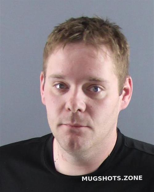 RILEY KENNETH CHARLES 04/27/2022 - Peoria County Mugshots Zone