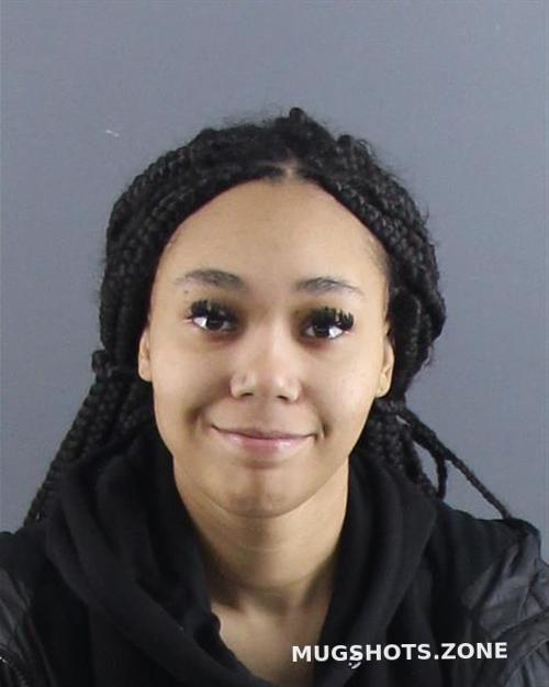 WADE DASHAINA M 01/18/2024 - Peoria County Mugshots Zone