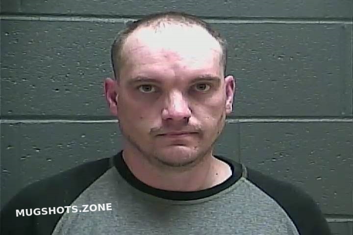 MOORE DARRELL LEE 03/02/2022 - Perry County Mugshots Zone