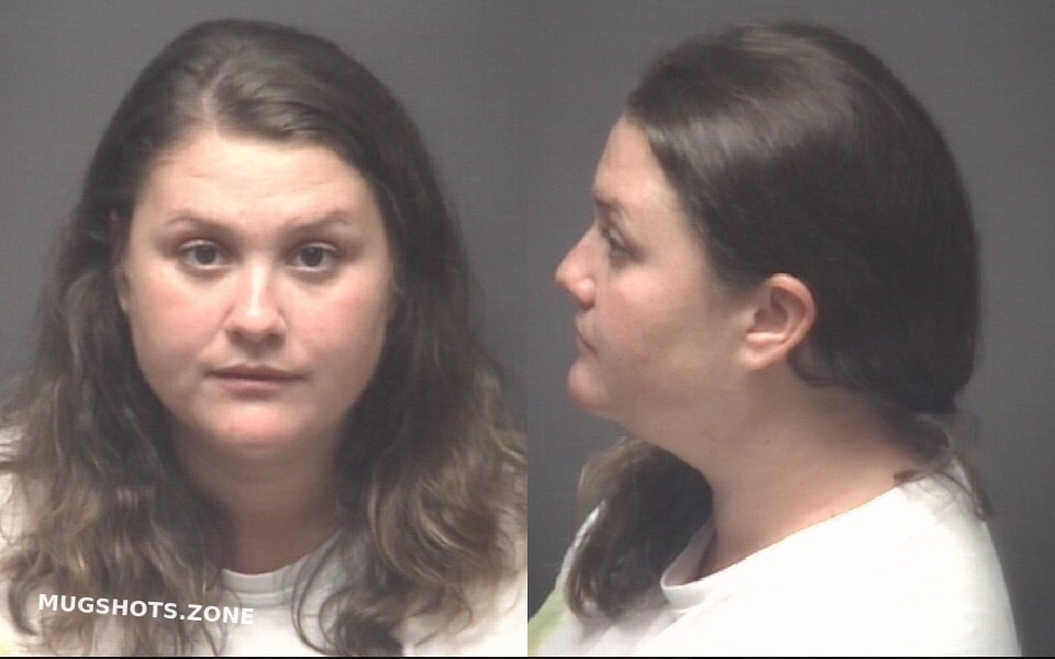 NICHOLS ASHLEY ADRIENNE 08/21/2021 - Pitt County Mugshots Zone