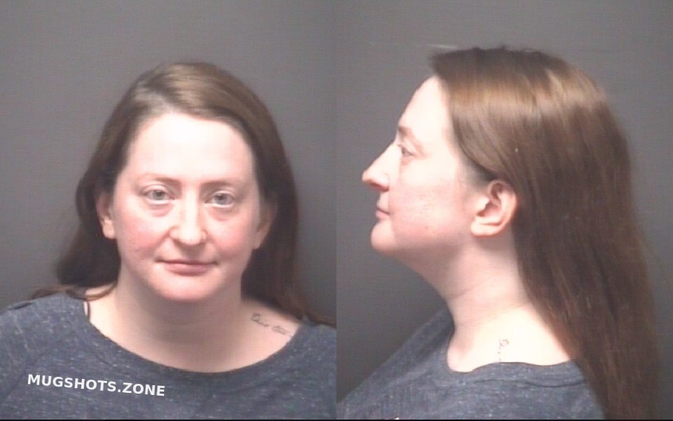 WHIDDON ALYSSA MARY 12/01/2021 - Pitt County Mugshots Zone