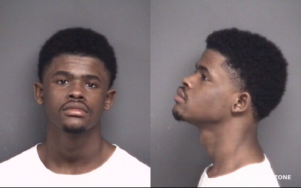 BENTLEY SAMIR IDRIS 02/03/2022 - Pitt County Mugshots Zone BENTLEY SAMIR IDRIS 02/03/2022 - Pitt County Mugshots Zone