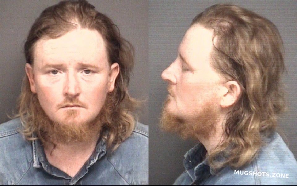 GASKINS CARLTON WAYNE 10/11/2023 - Pitt County Mugshots Zone