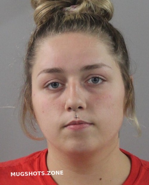 ESTEVEZS CALISTA MARIE 03/01/2022 - Polk County Mugshots Zone
