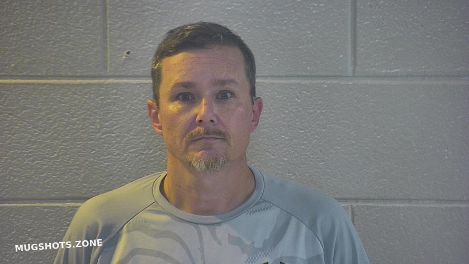 LOPEZ JASON SHAWN 11/17/2022 - Pulaski County Mugshots Zone