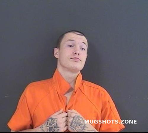 HENLEY CHRISTOPHER LUKE 01/12/2021 - Roanoke Mugshots Zone
