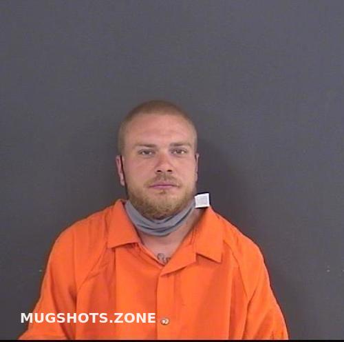FLINCHUM DUSTIN KEITH 04/09/2021 - Roanoke Mugshots Zone