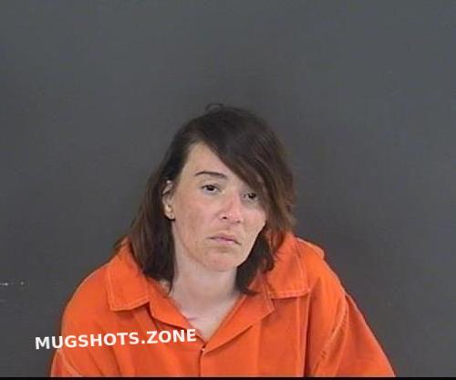 HOGARTH SHAUNA DANIELLE 04/20/2021 - Roanoke Mugshots Zone