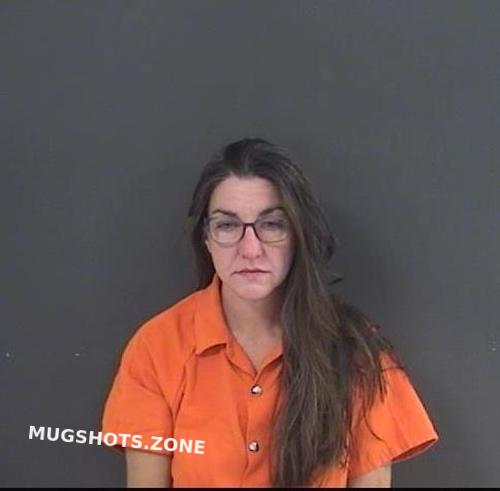 CHASTANG COURTNEY LEMORE WELL 11/04/2021 - Roanoke Mugshots Zone