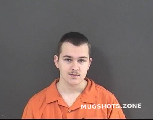ADAMS ANDREW BLAKE 03/16/2022 - Roanoke Mugshots Zone