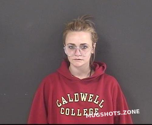 ROBERTSON DESTINY SKY 06/29/2022 - Roanoke Mugshots Zone