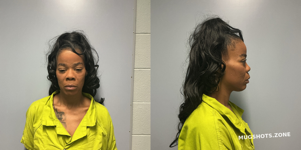 ELLIOTTE JESSICA NICOLE 09/23/2025 - Roanoke Mugshots Zone