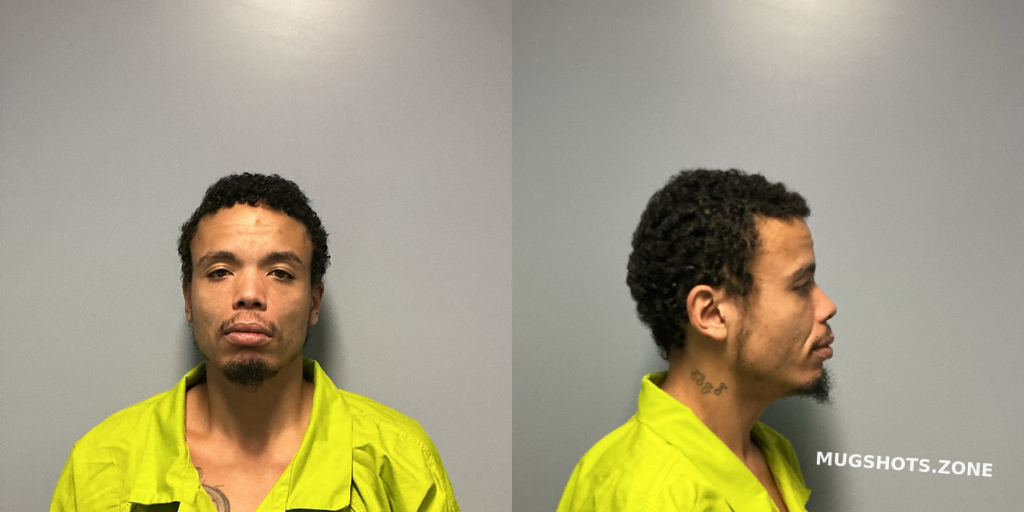ASHWELL DESMOND JAMES 12/12/2025 - Roanoke Mugshots Zone
