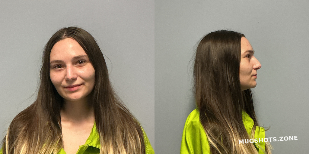 ASHBAUGH EVA LOUISE 01/10/2026 - Roanoke Mugshots Zone