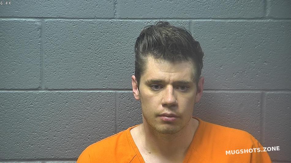 AGPAOA CHRISTOPHER THOMAS N/A 12/01/2021 - RSW Regional Jail Mugshots Zone