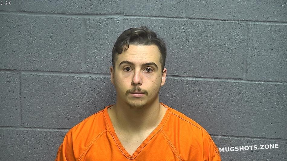 FULMER ETHAN TYLER N/A 01/04/2022 - RSW Regional Jail Mugshots Zone