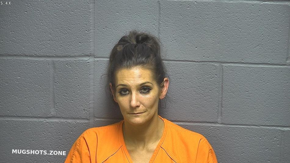 BRUTON JAMIE ELIZABETH N/A 09/28/2022 - RSW Regional Jail Mugshots Zone