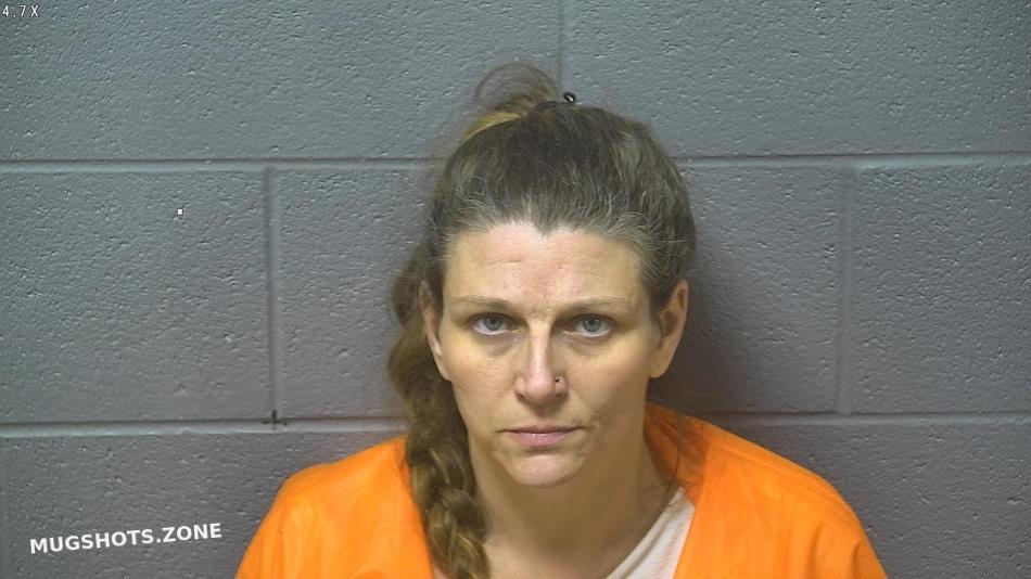 SISK JENNIFER YVONNE N/A 10/27/2022 - RSW Regional Jail Mugshots Zone