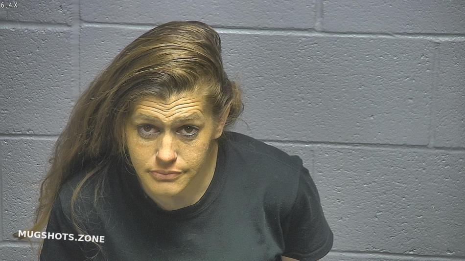 MURRAY SAMANTHA ANNE N/A 04/04/2023 - RSW Regional Jail Mugshots Zone