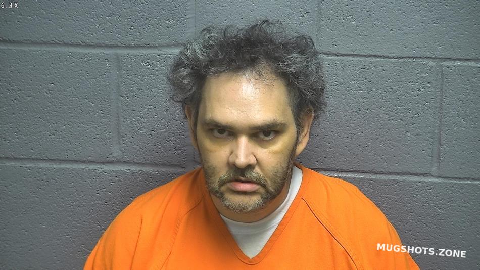 NEBLETT MATTHEW COLIN N/A 04/19/2023 - RSW Regional Jail Mugshots Zone