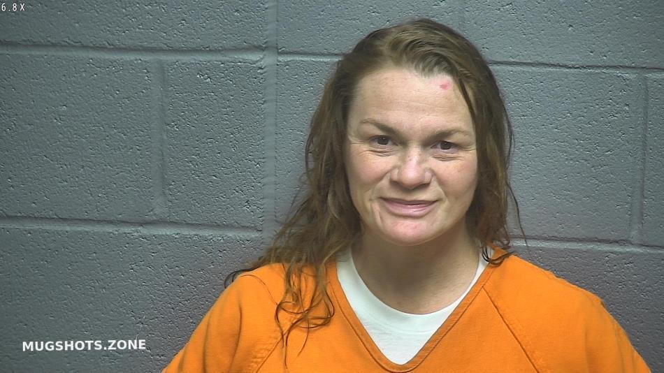 STRONG TONYA LOUISE N/A 05/10/2024 - RSW Regional Jail Mugshots Zone