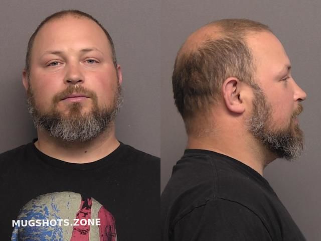 DAVIS BRANDON CLARK 05/01/2022 - Saline County Mugshots Zone