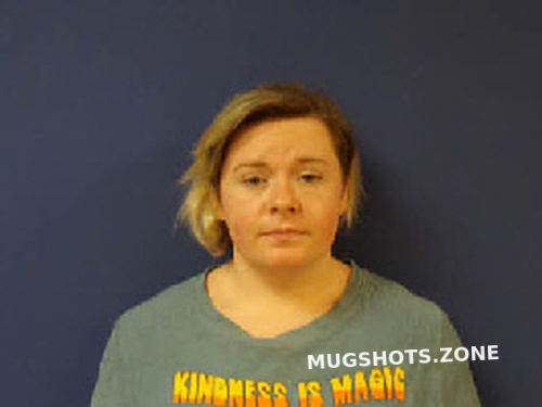 DAVIDSON DEVEN LANAE 01/30/2023 - Sampson County Mugshots Zone