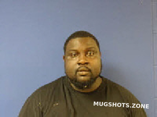 MOORE NICHOLAS CHEVON-LEROY 03/09/2024 - Sampson County Mugshots Zone