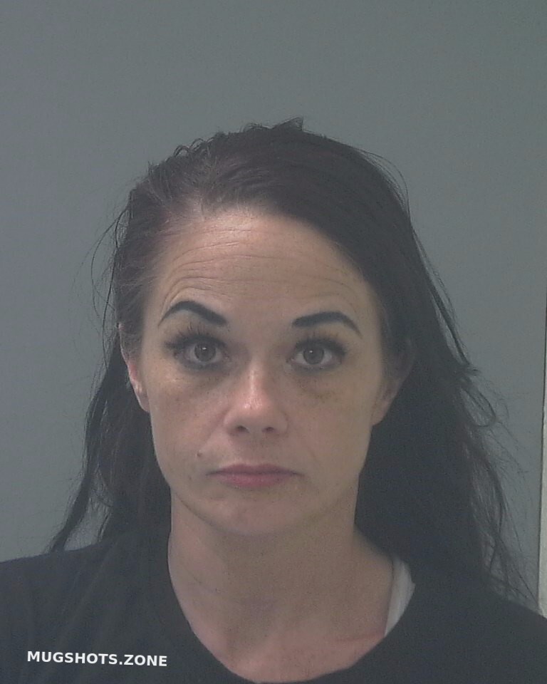 SHULTZ AMANDA DANIELLE 03/10/2022 - Santa Rosa County Mugshots Zone